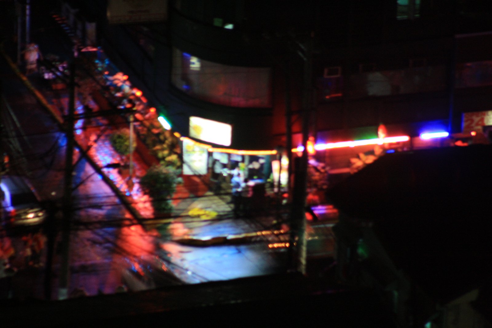 Manila Bay Cafe, (formerly LA Cafe,) Manila at night - Member's own ...